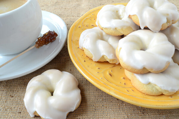 Muscardini: Bones of the Dead Cookies – A Sicilian Peasant's Table